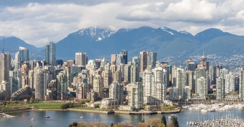 Canada Plug Type: Power Outlet Adapter | Canada OFW